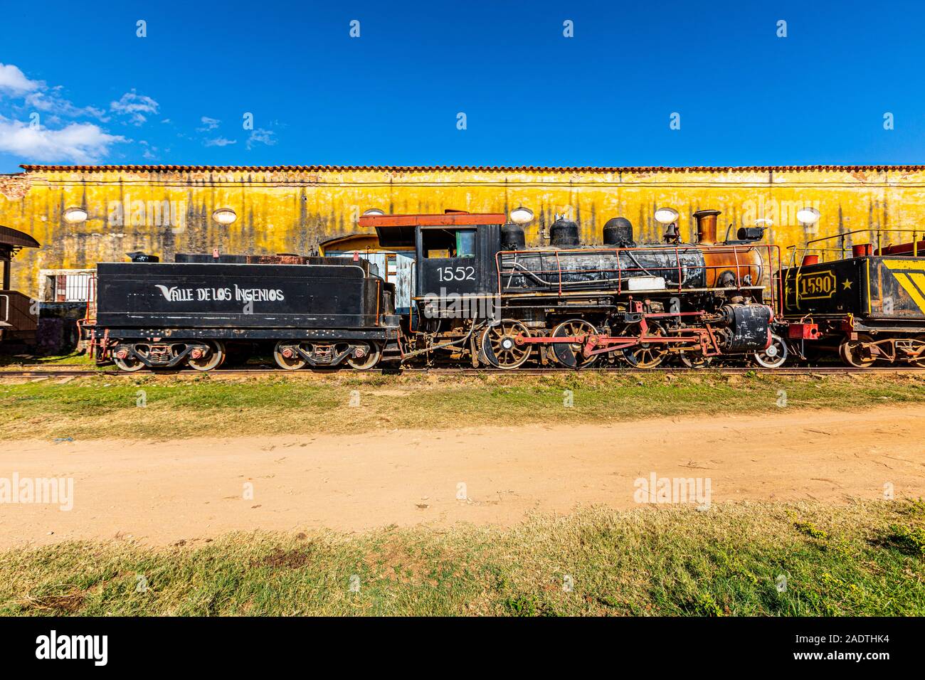 Old derelict railway trains in Trinidad, Cuba Stock Photo - Alamy