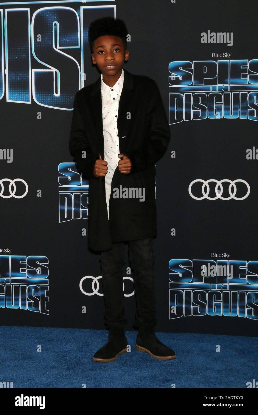 Disguise premiere hi-res stock photography and images - Alamy