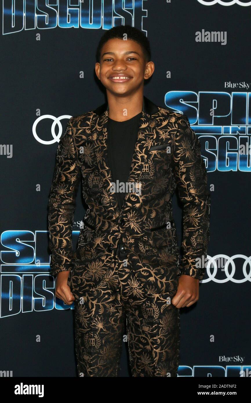 December 4, 2019, Los Angeles, CA, USA: LOS ANGELES - DEC 4: Lonnie ...