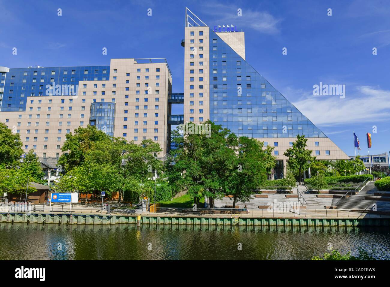 Estrel berlin hi-res stock photography and images - Alamy