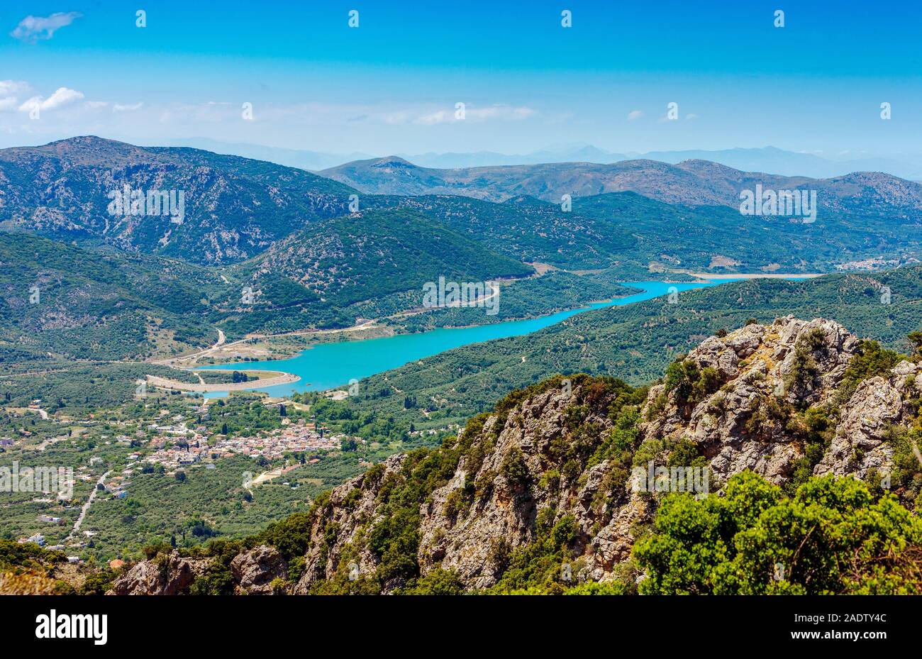 Cretan mountain landscape with Aposelemi reservoir, Crete, Greece Stock ...