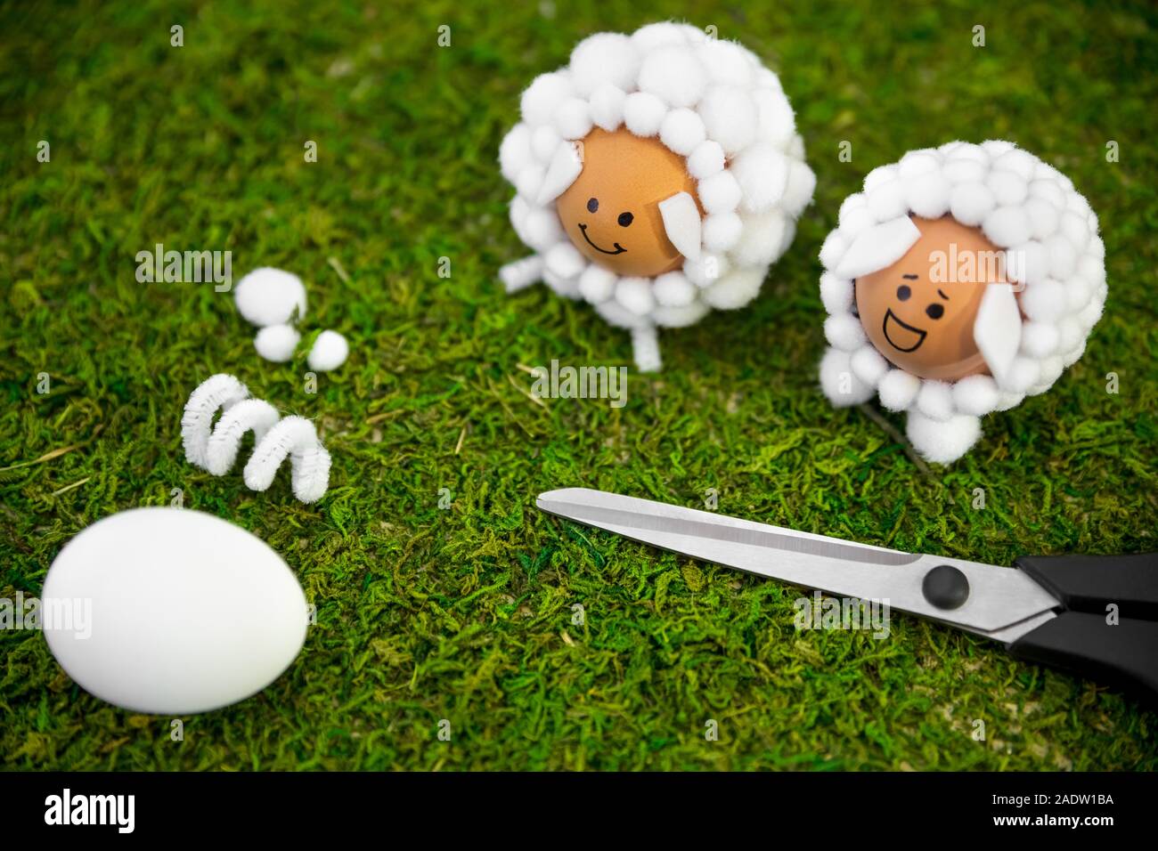 Handicraft ideas hi res stock photography and images Alamy