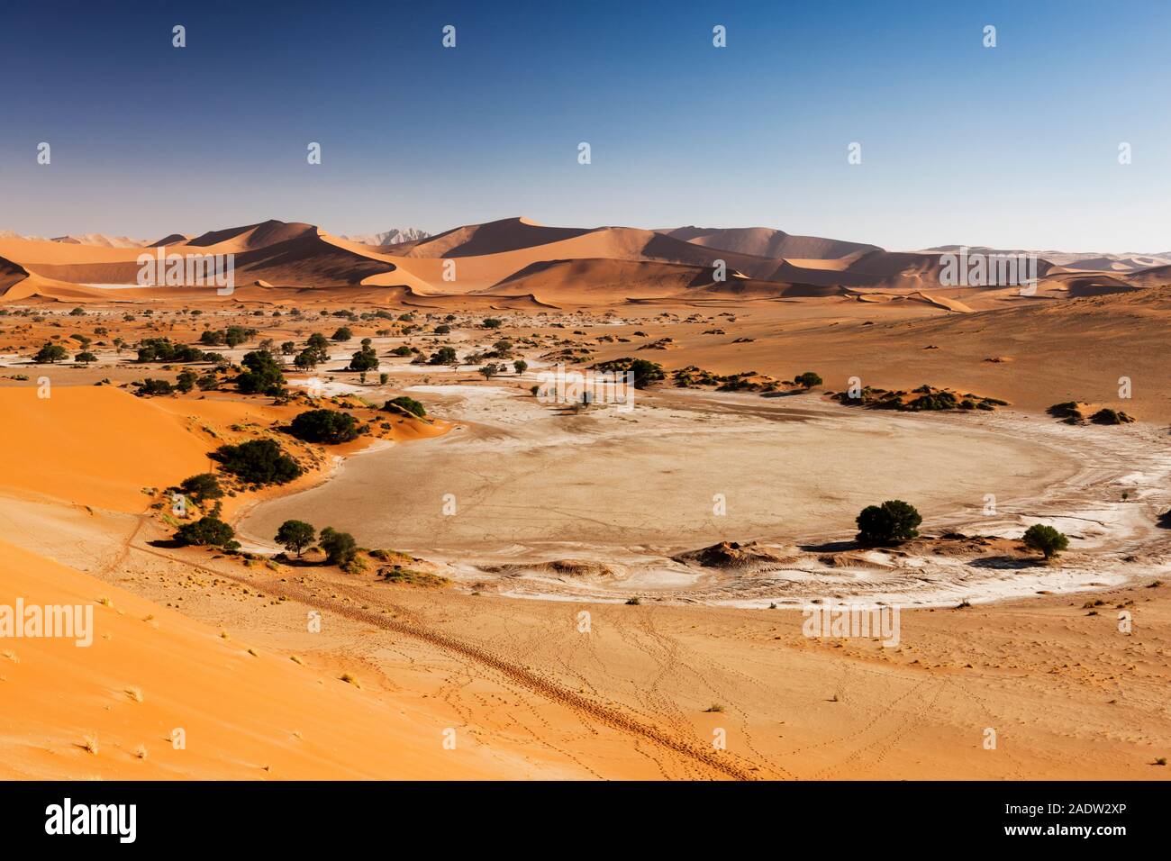 Dead lake and dune mountains, winds ripples, Sossusvlei, Namib Desert ...