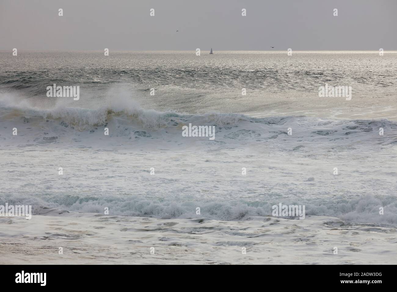 Waves mood hi-res stock photography and images - Alamy