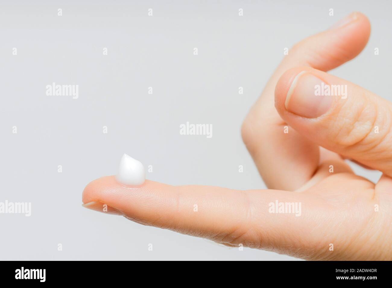 Woman dropping hi-res stock photography and images - Alamy