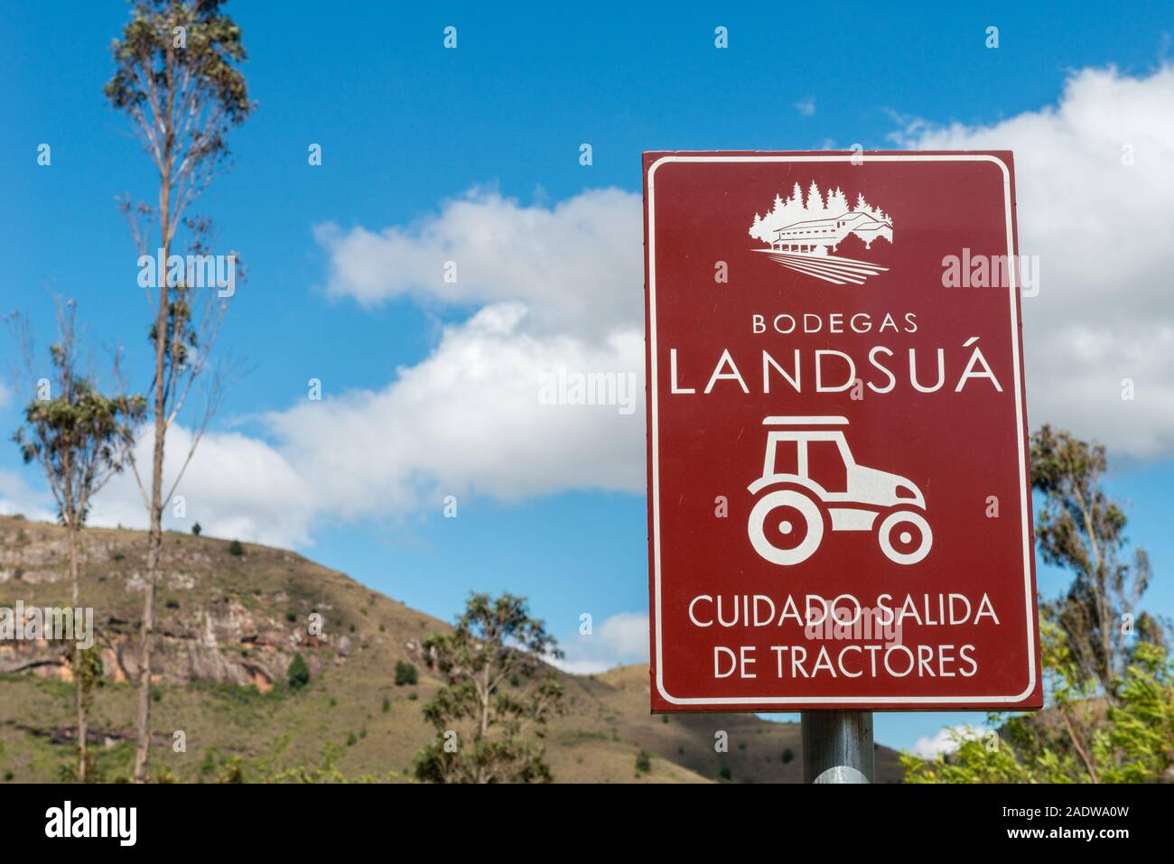 Rectangle road sign hi-res stock photography and images - Alamy