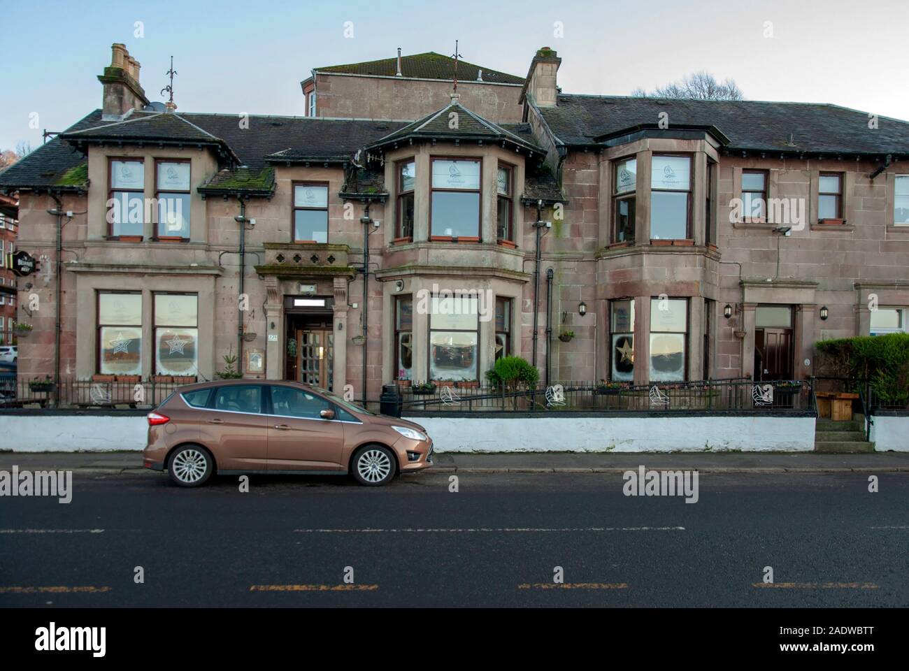 Hotel premises hi-res stock photography and images - Alamy