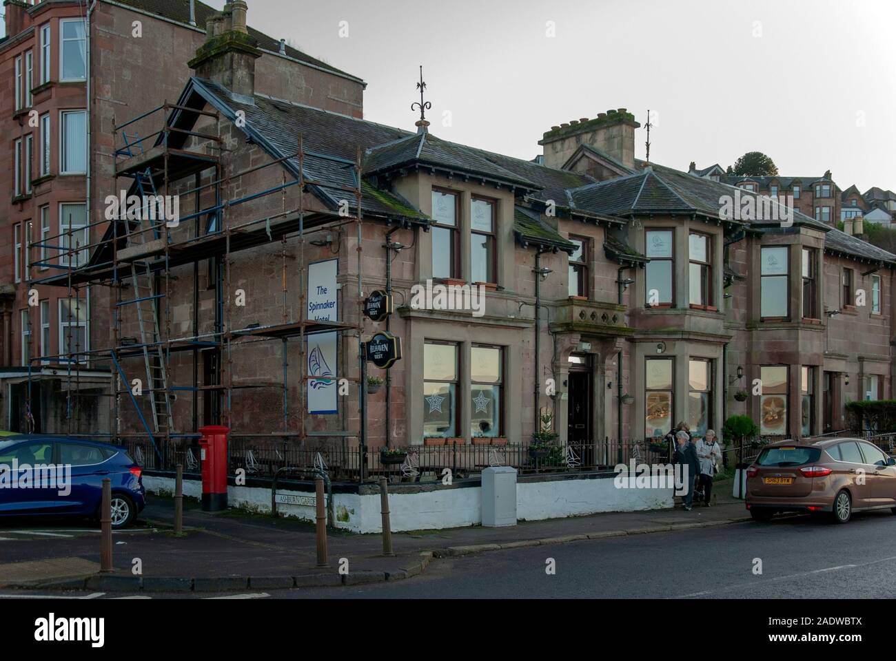 The Spinnaker Hotel Bar Restaurant Albert Road Gourock Inverclyde ...