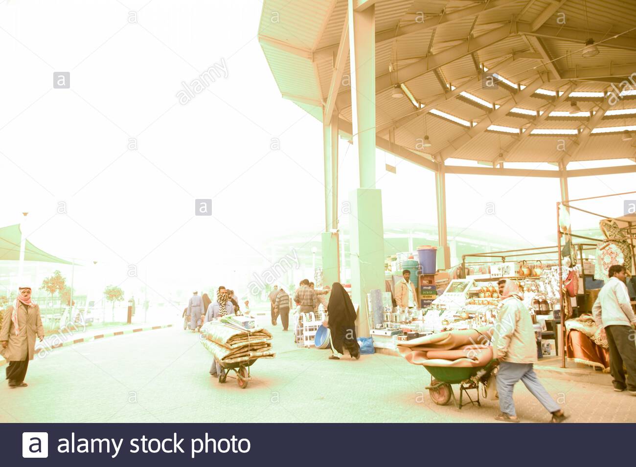 Friday Market Kuwait Stock Photos & Friday Market Kuwait Stock Images ...