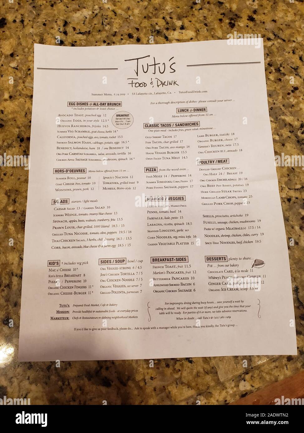 Tutus restaurant hi-res stock photography and images - Alamy