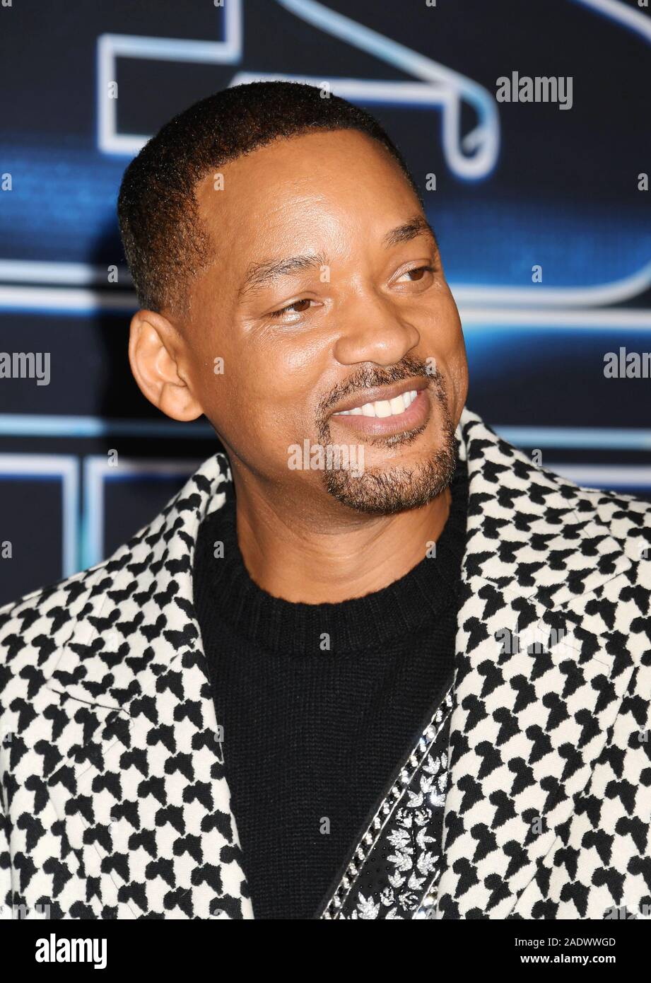 HOLLYWOOD, CA - DECEMBER 04: Will Smith attends the premiere of 20th ...