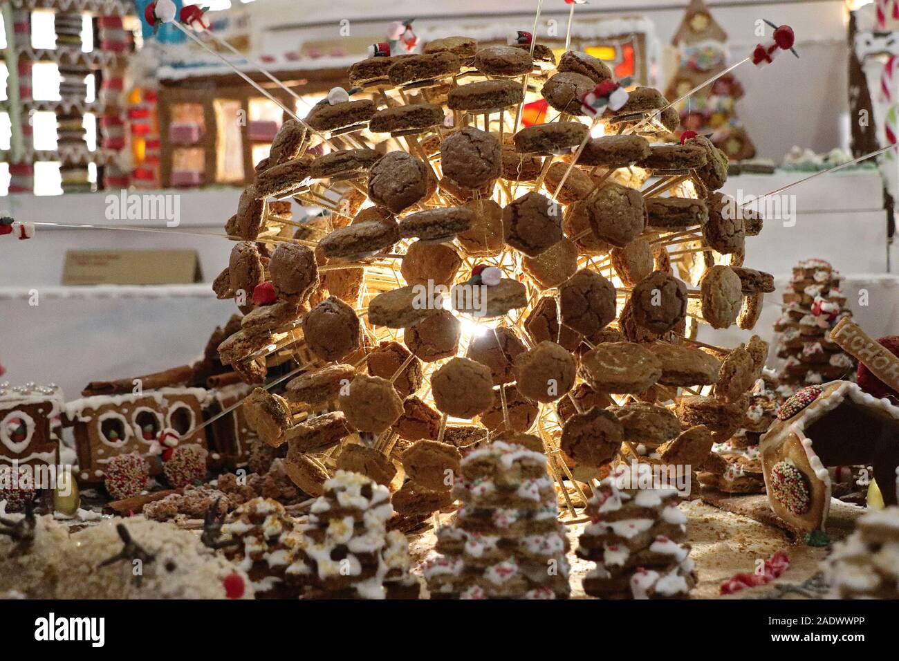 The Museum of Architecture's Gingerbread City 2019 . !00 architects ...