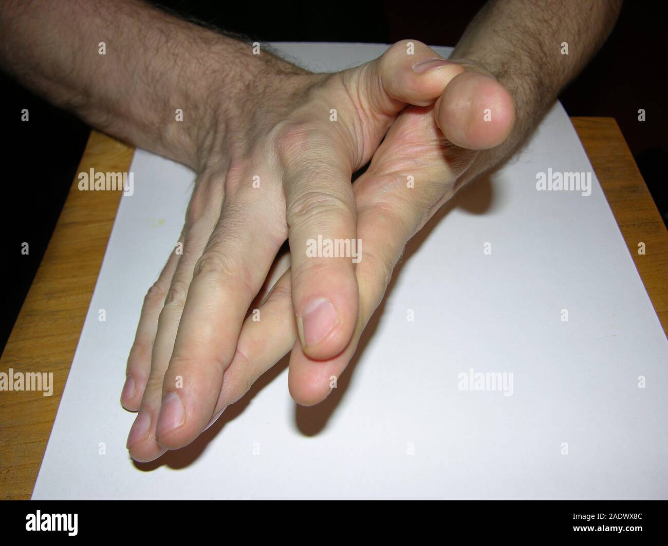 Expressive hands conversation hi-res stock photography and images - Alamy