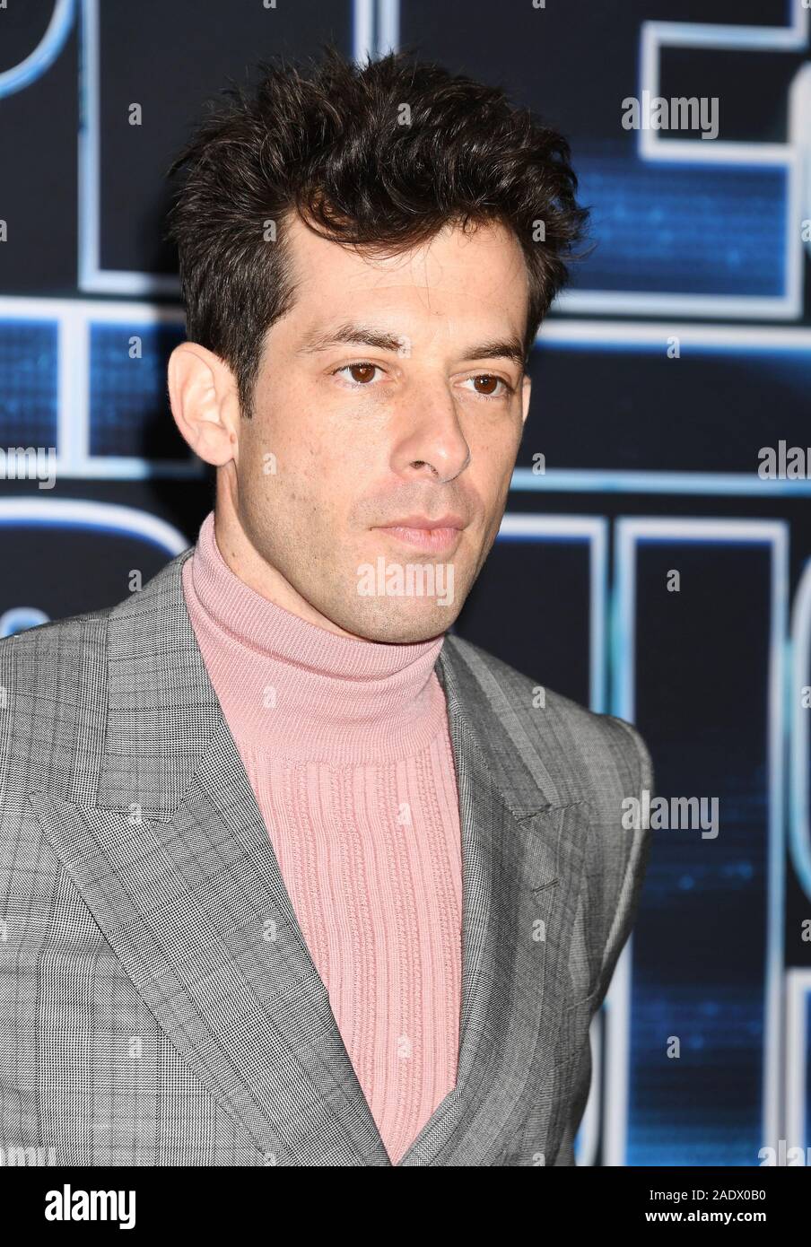 HOLLYWOOD, CA - DECEMBER 04: Mark Ronson attends the premiere of 20th ...