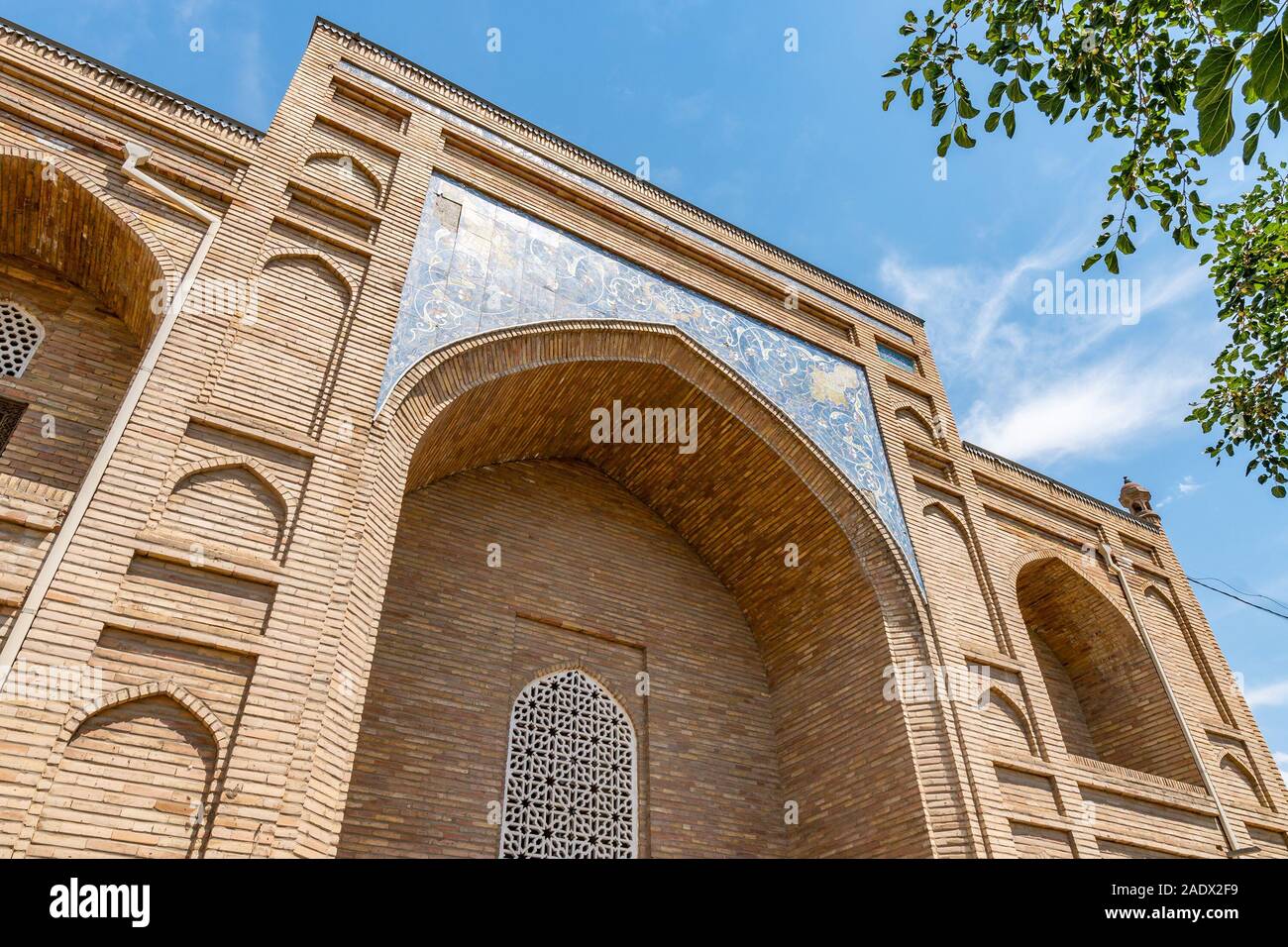 Tomb of sheik hi-res stock photography and images - Alamy