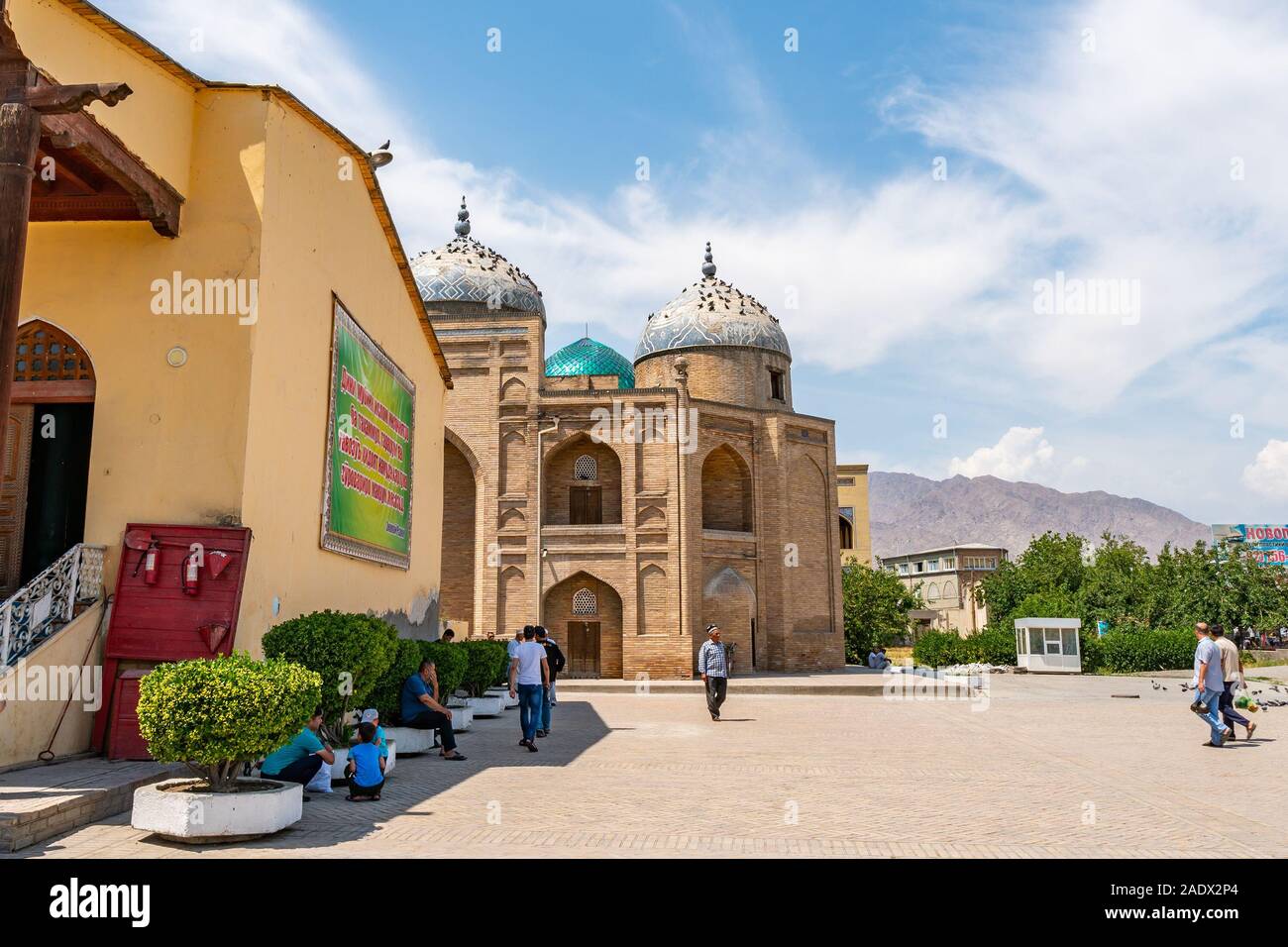 Tomb of sheik hi-res stock photography and images - Alamy