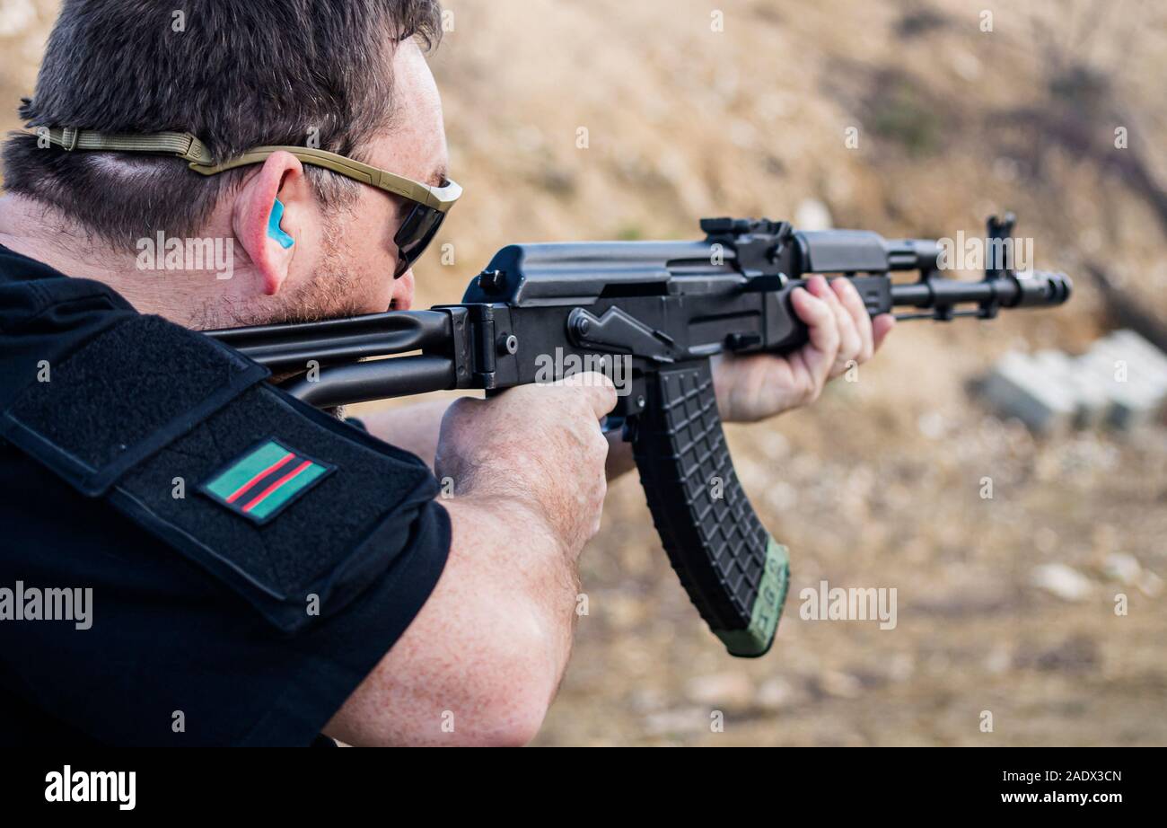 Engaging targets hi-res stock photography and images - Alamy