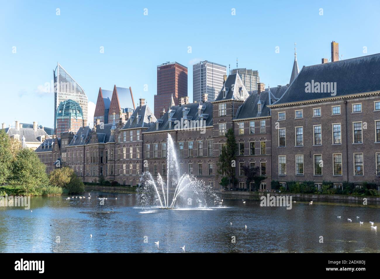 Meeting room in government buildings hi-res stock photography and ...