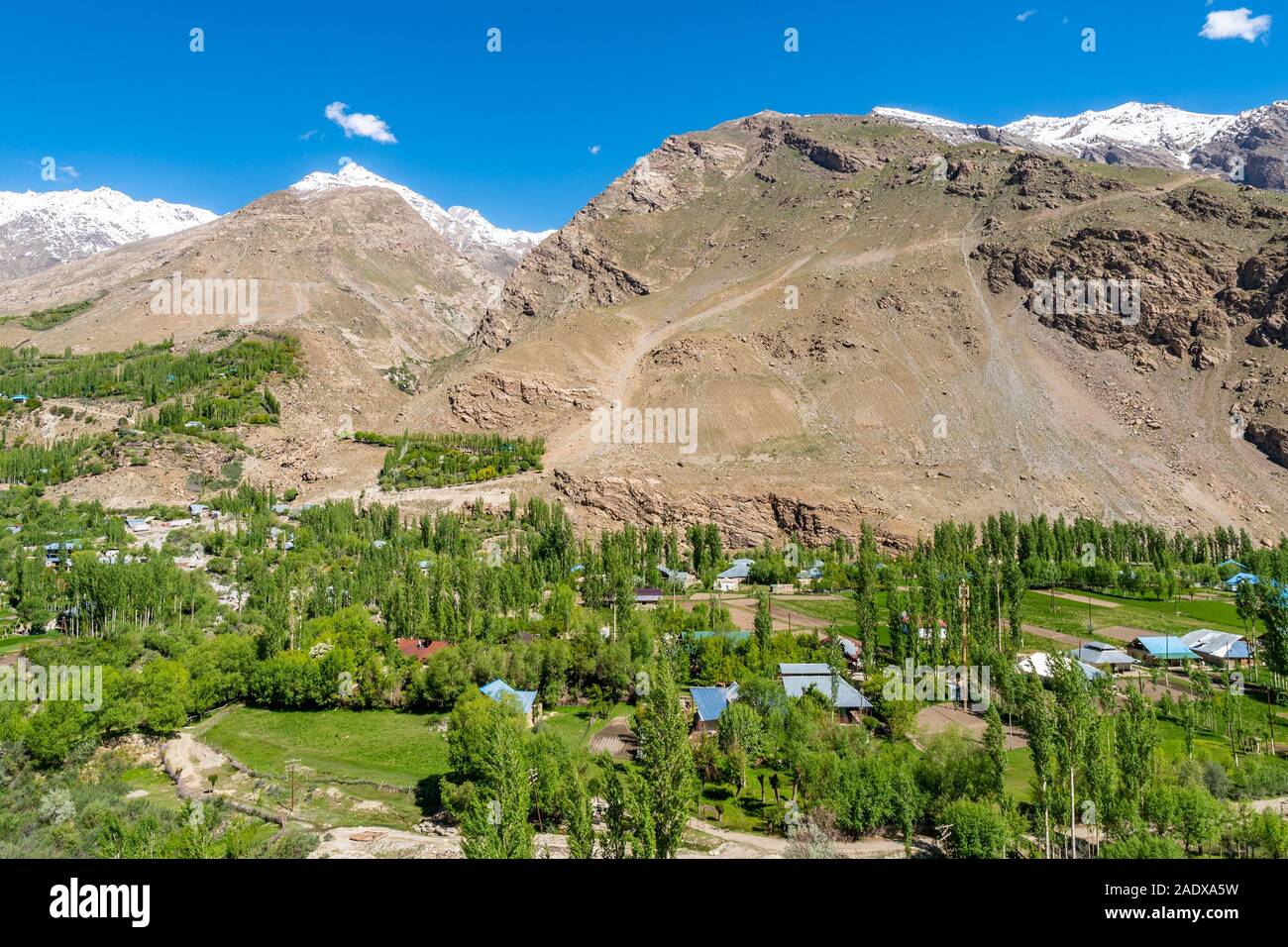 Gunt valley hi-res stock photography and images - Alamy