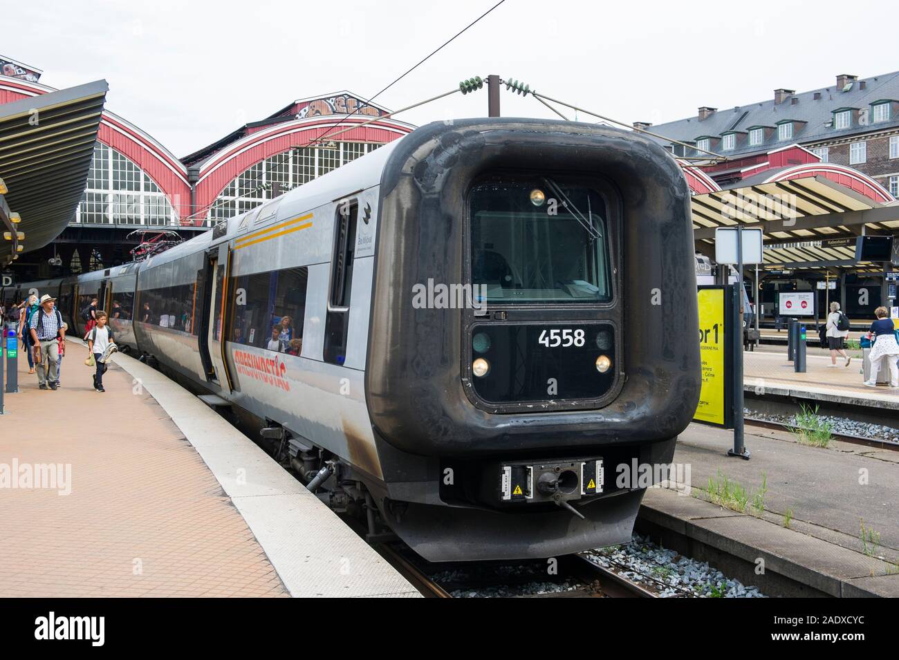 Train platform copenhagen hi-res stock photography and images - Alamy