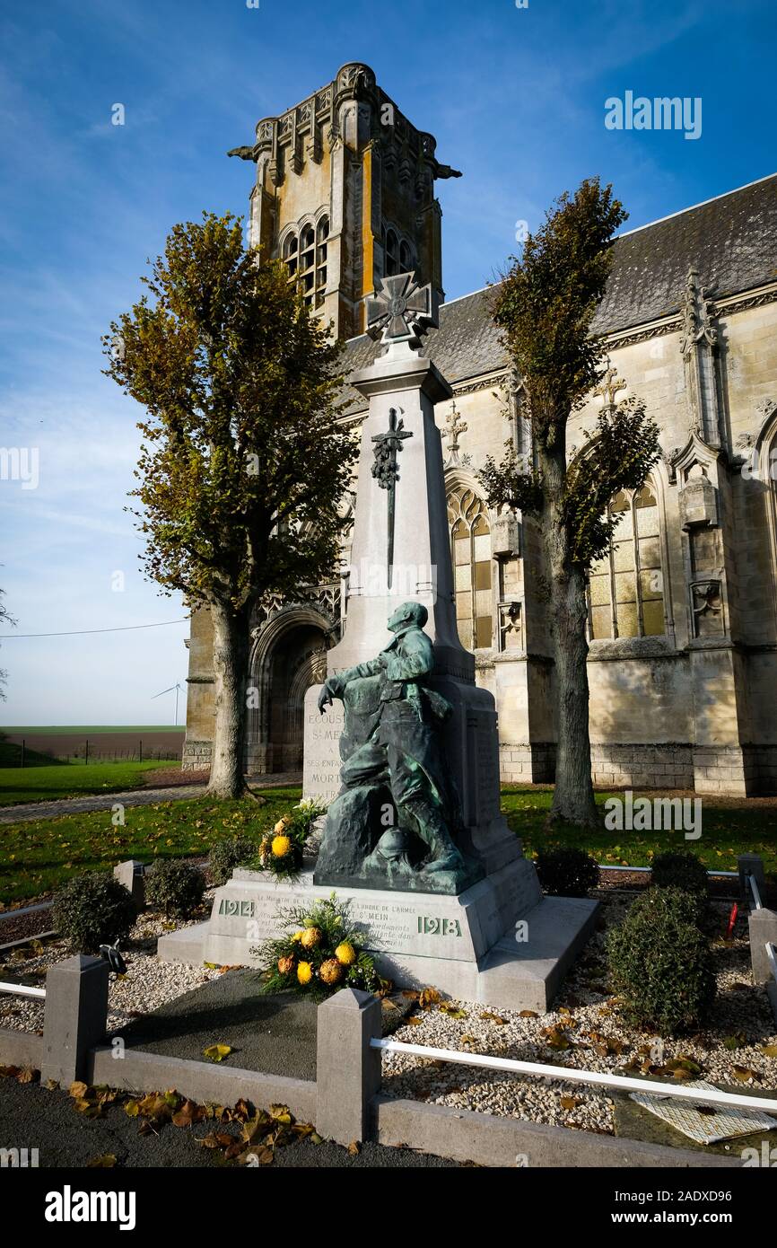 The French war memorial in Ecoust-St-Mein, a village between Arras ...