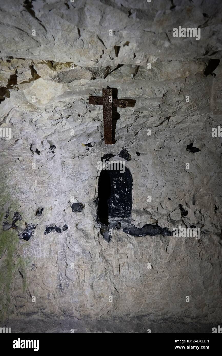 Naours caves hi-res stock photography and images - Alamy