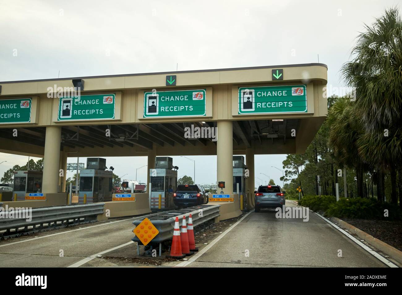 Paid tolls hi-res stock photography and images - Alamy
