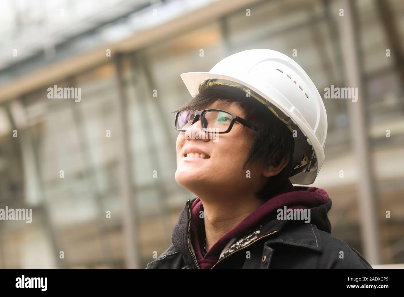 Man helmet hi-res stock photography and images - Alamy