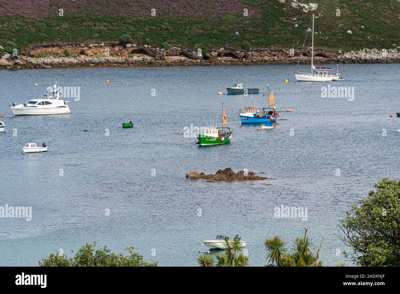 Boats in between Tresco and Bryher in the Isles of Scilly Stock Photo ...