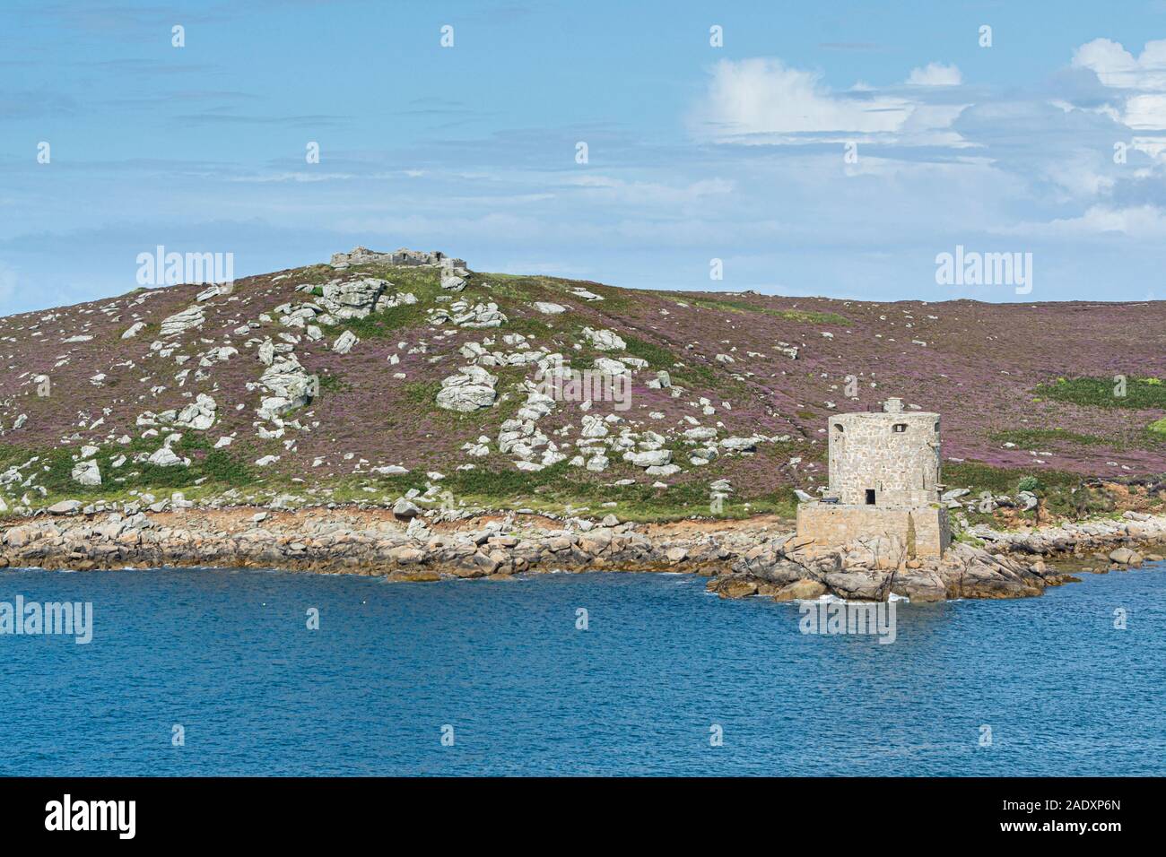 Cromwell's Castle and King Charles Castle on Tresco seen from Shipman ...