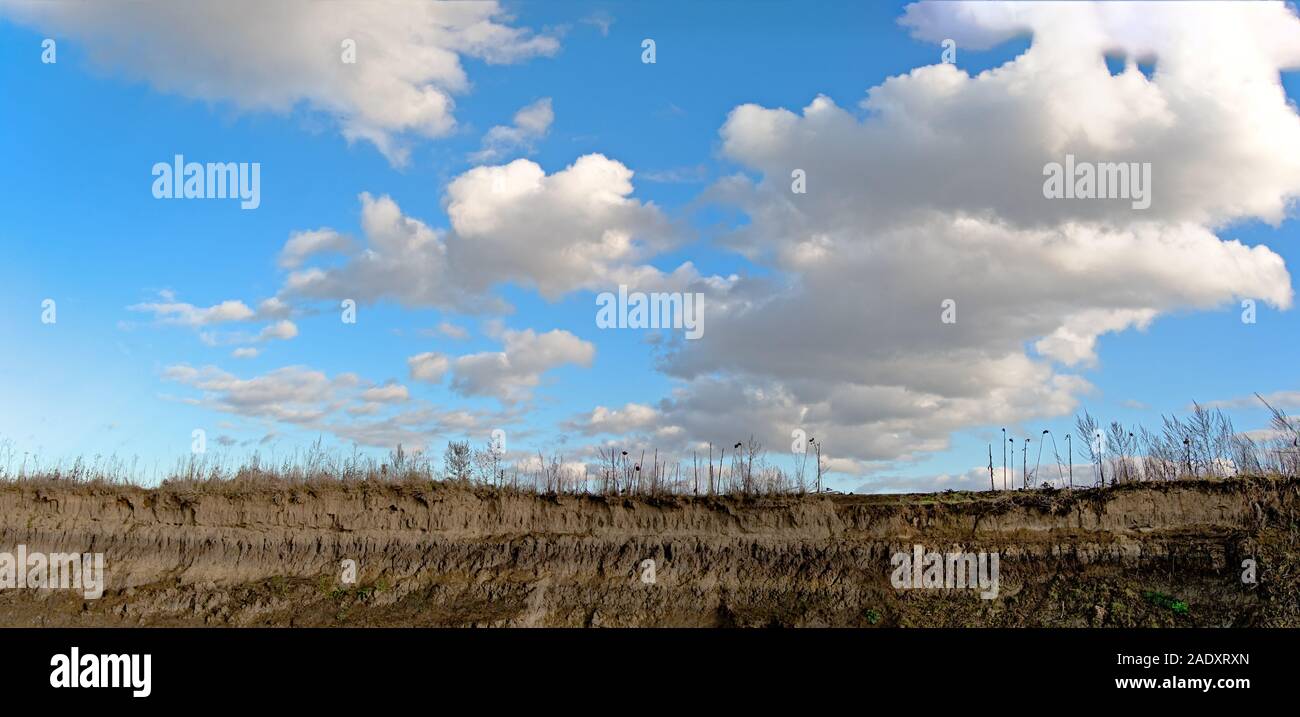 Layers of earth hi-res stock photography and images - Alamy