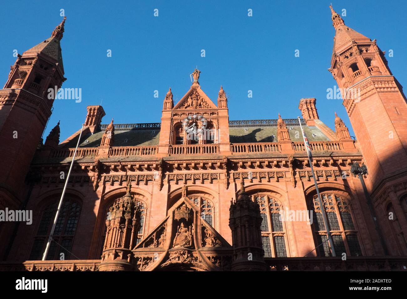Victorian building birmingham courts hi-res stock photography and ...