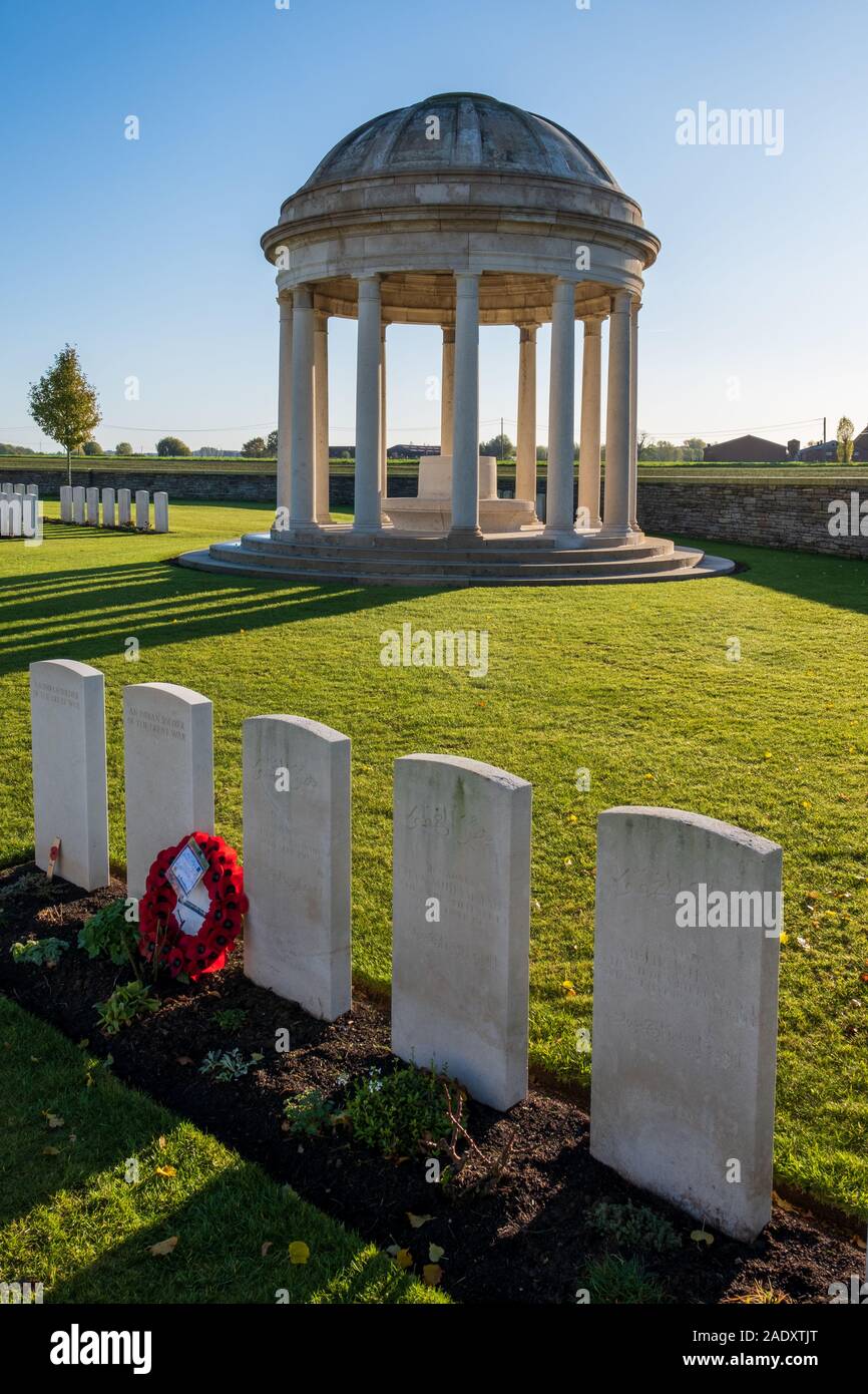 Indian soldiers wwi graves hi-res stock photography and images - Alamy