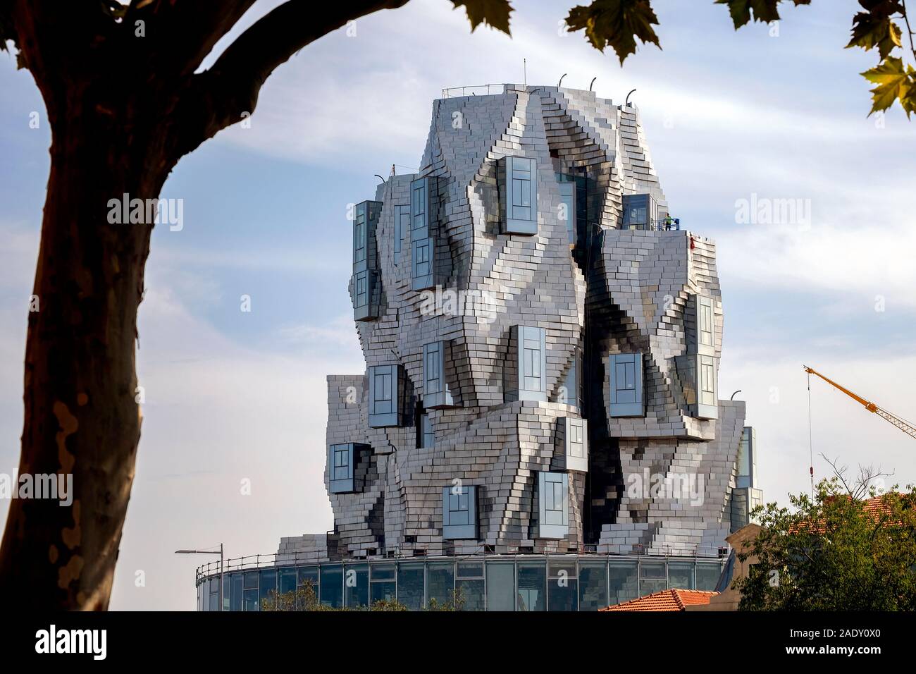The new Frank Gehry LUMA Foundation building, Luma Arles Cultural ...