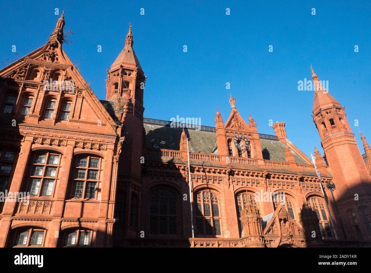 Victorian building birmingham courts hi-res stock photography and ...