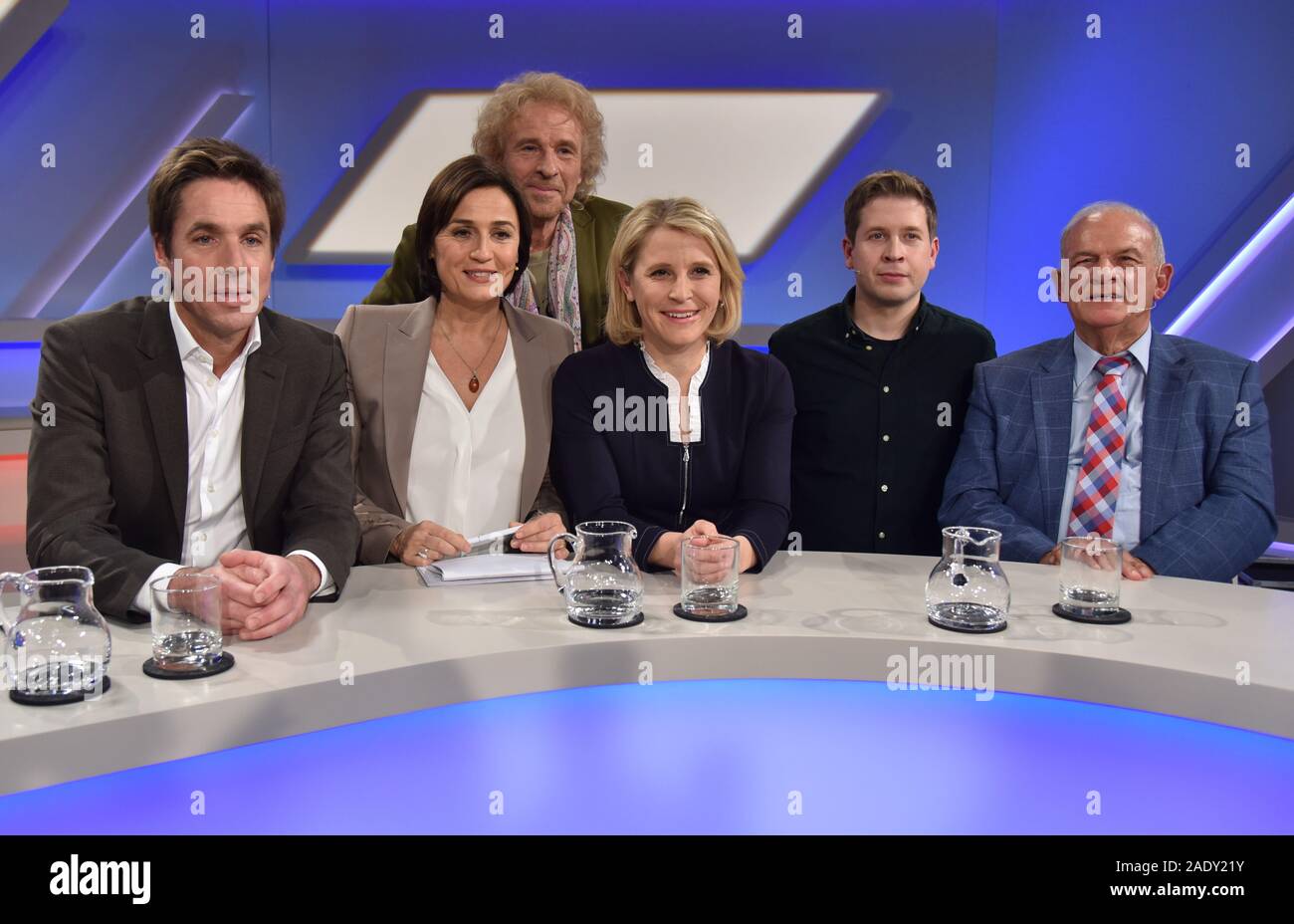 Cologne, Germany. 04th Dec, 2019. Markus Feldenkirchen, l-r, Sandra ...