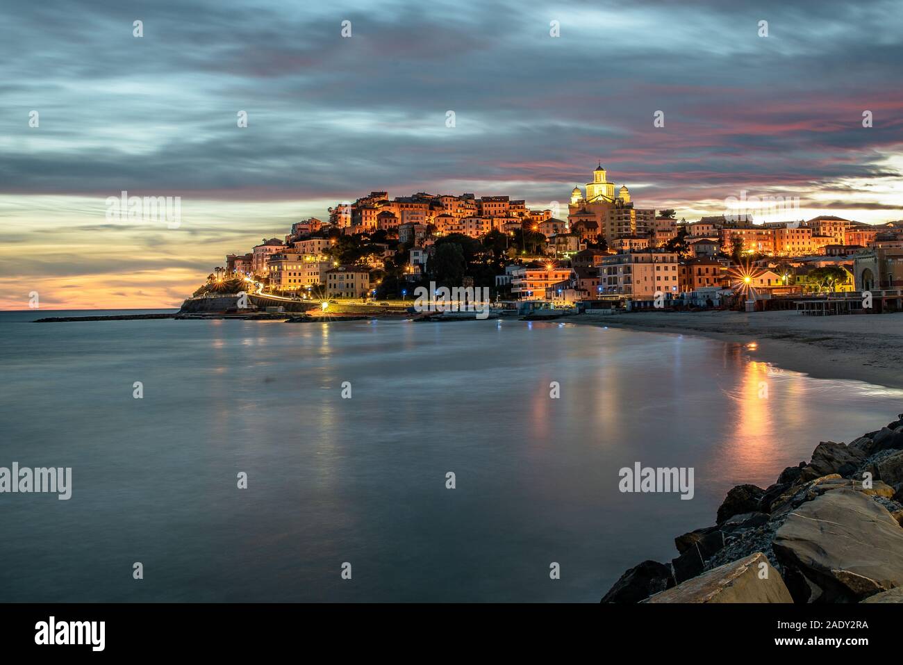 Turismo ligure hi-res stock photography and images - Alamy