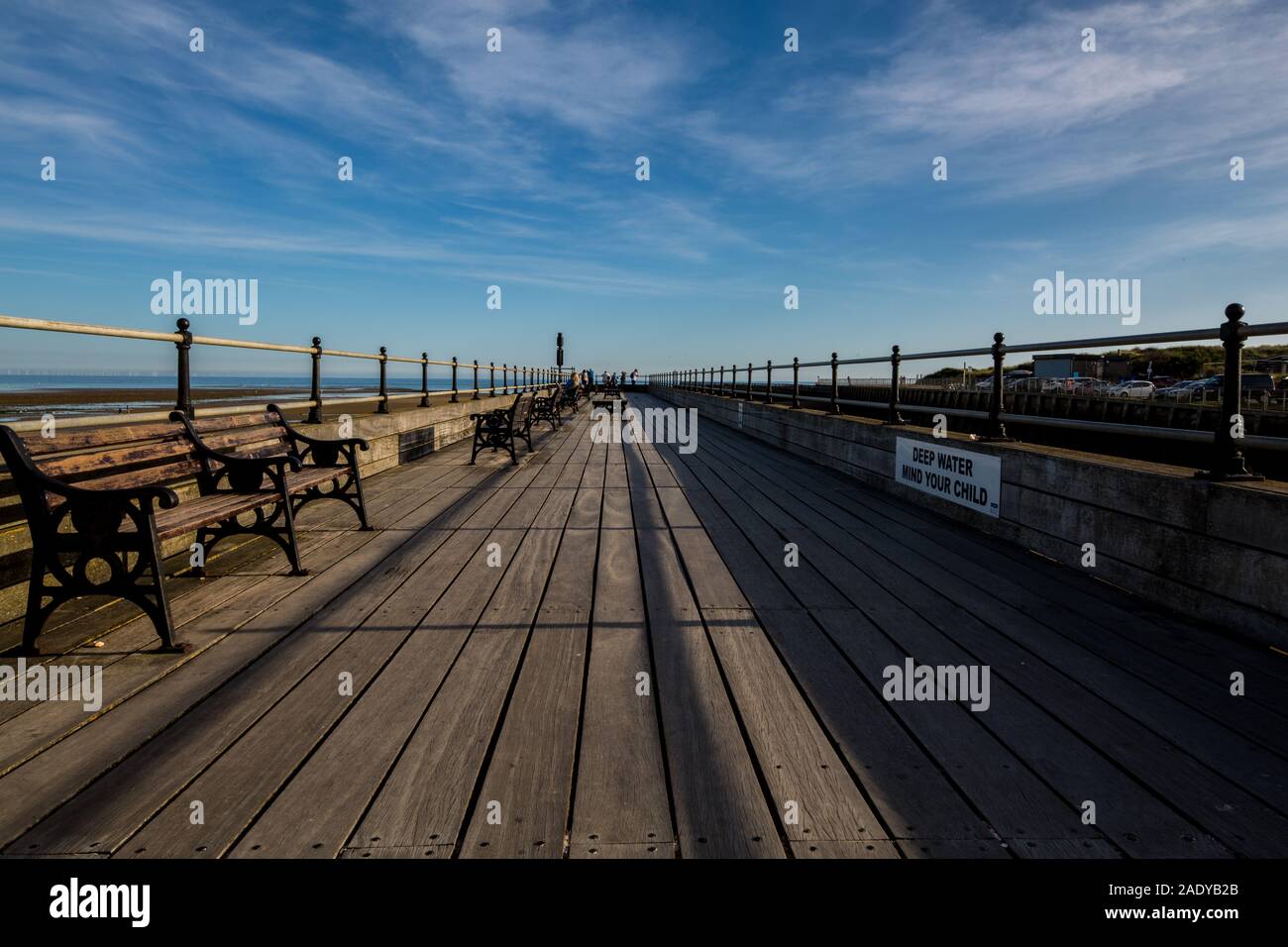 Littlehampton beach huts hi-res stock photography and images - Alamy