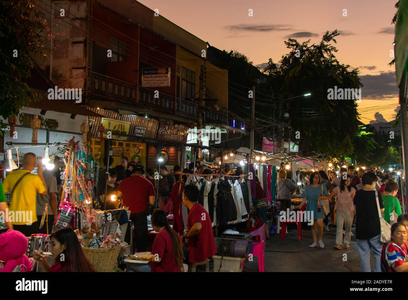 Night bazaar hi-res stock photography and images - Alamy