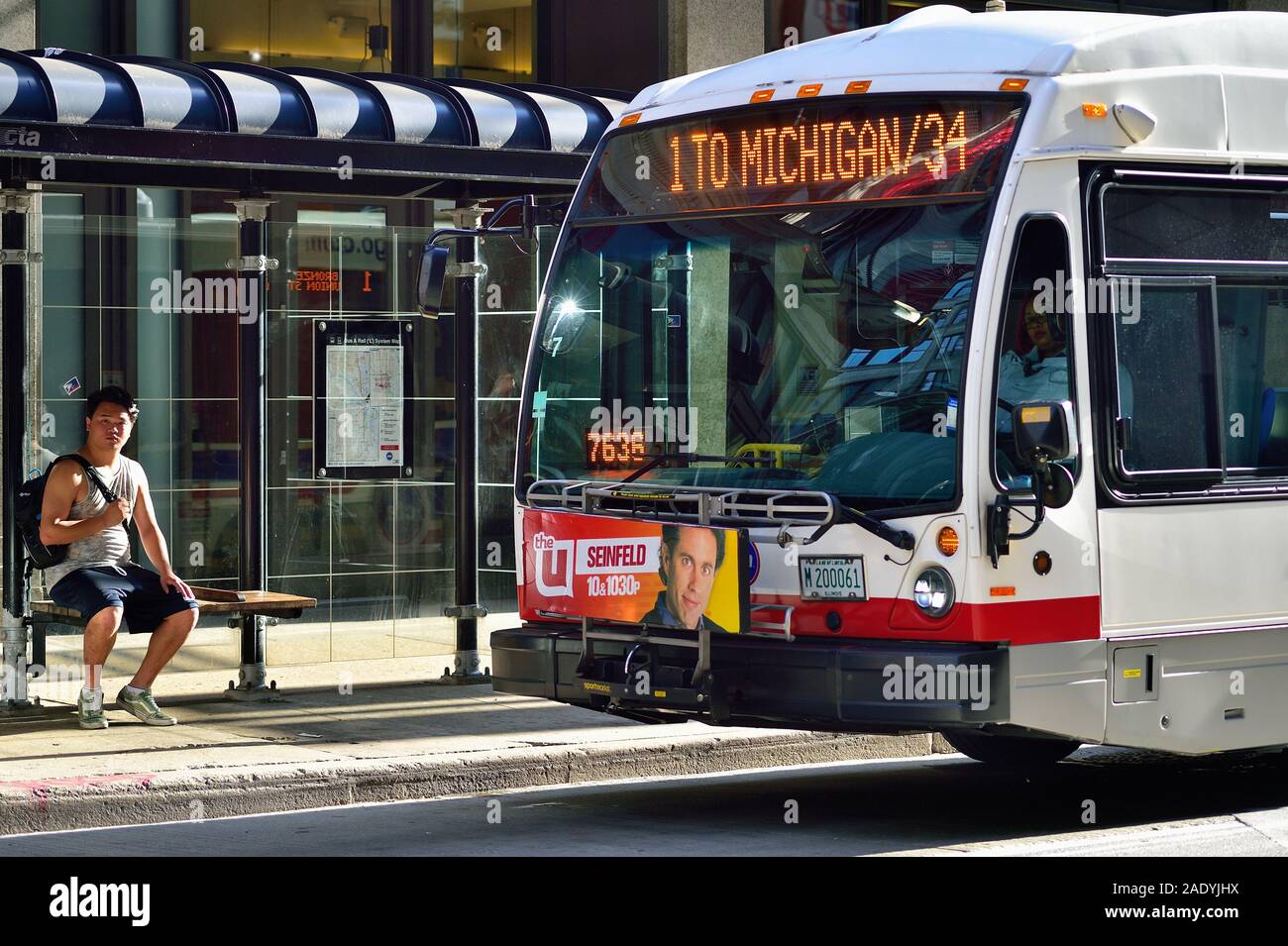 Cta bus stop hi-res stock photography and images - Alamy