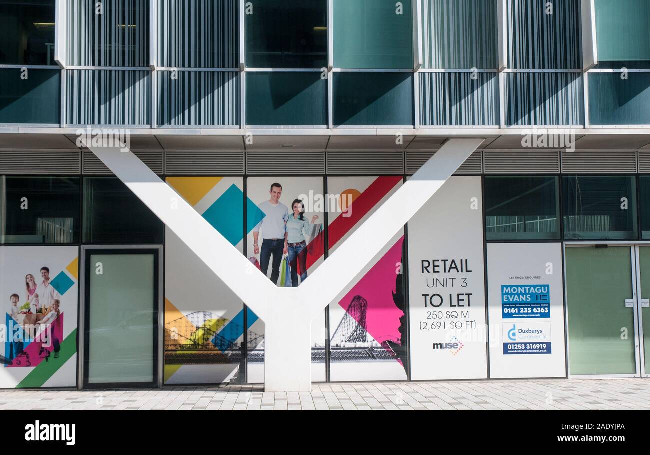 Modern style Y beam supports for modern glass structure municipal ...