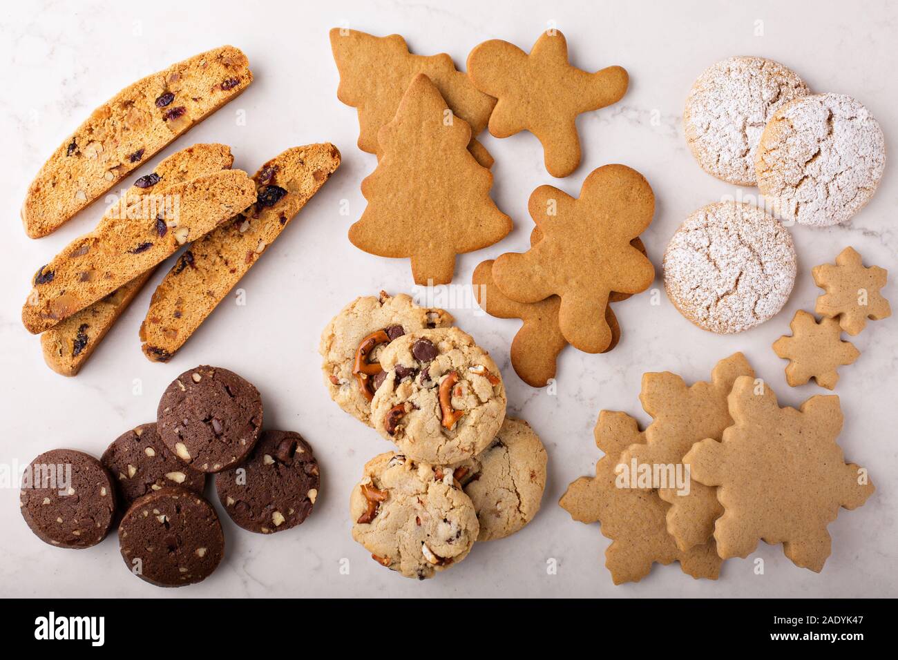 Variety of cookies for Christmas Stock Photo - Alamy