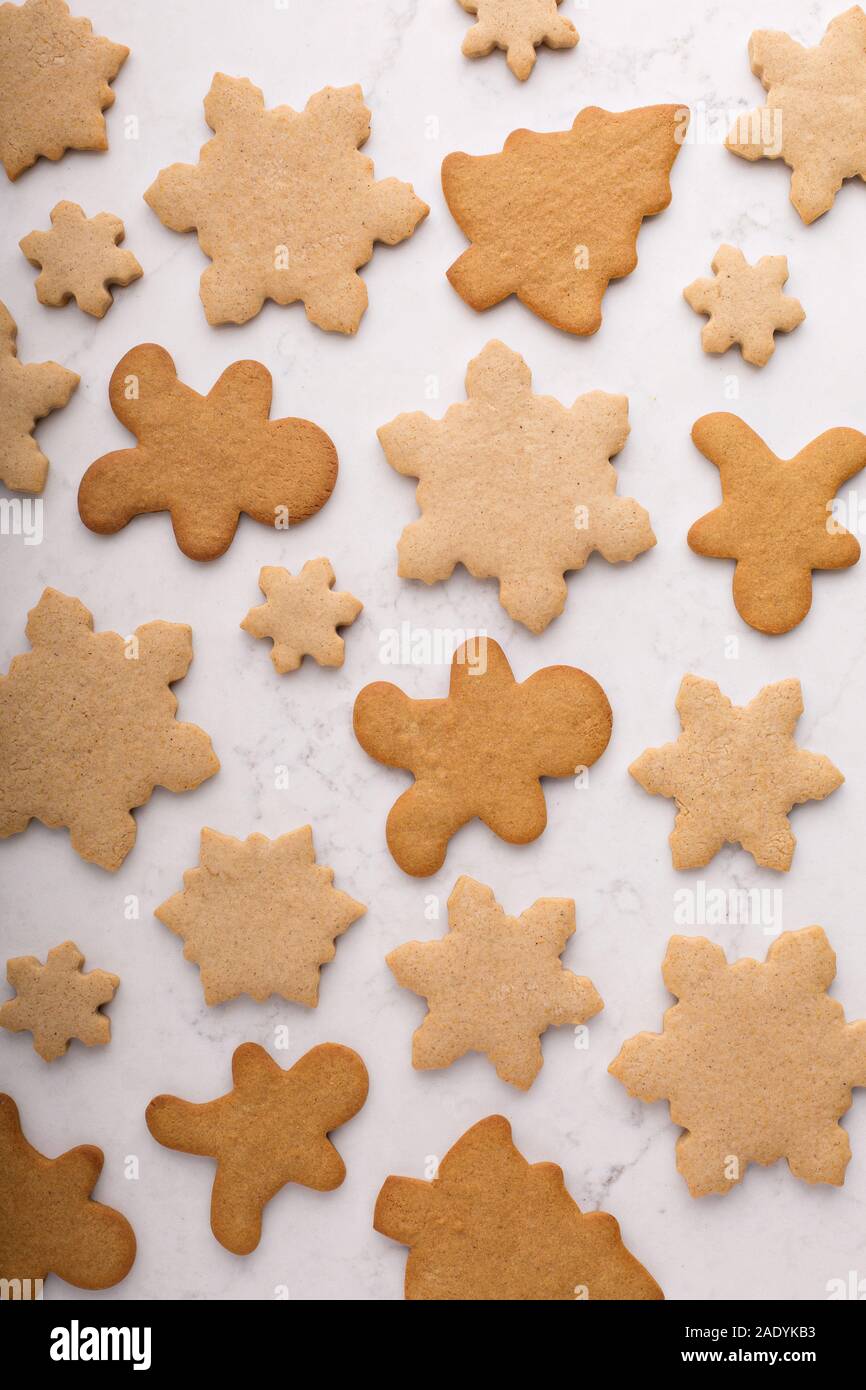 Bread peeking hi-res stock photography and images - Alamy
