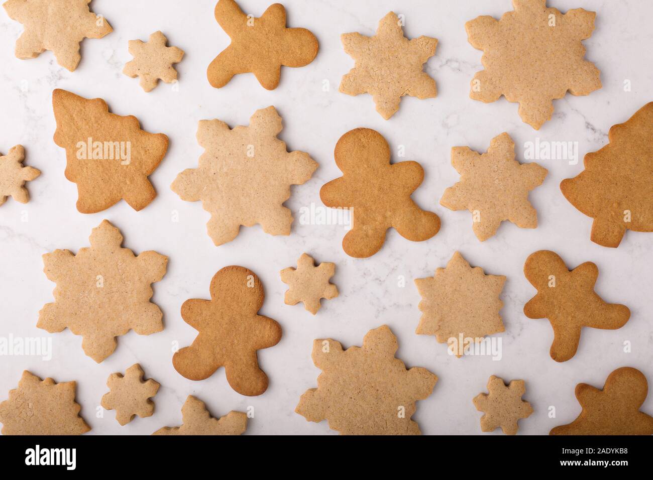 Bread peeking hi-res stock photography and images - Alamy