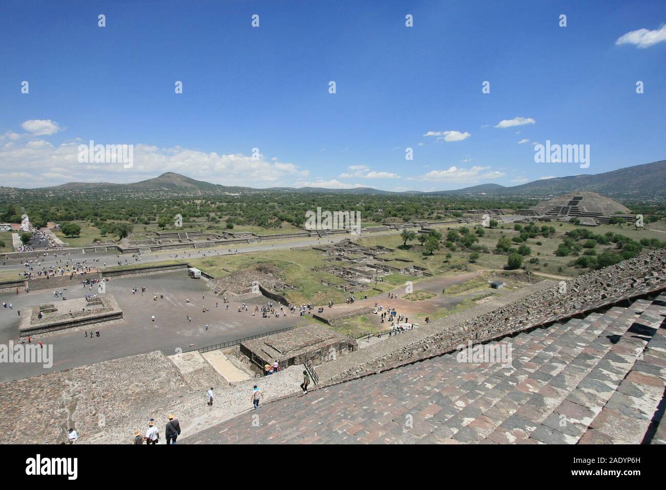 Aztec pre columbian architecture hi-res stock photography and images ...