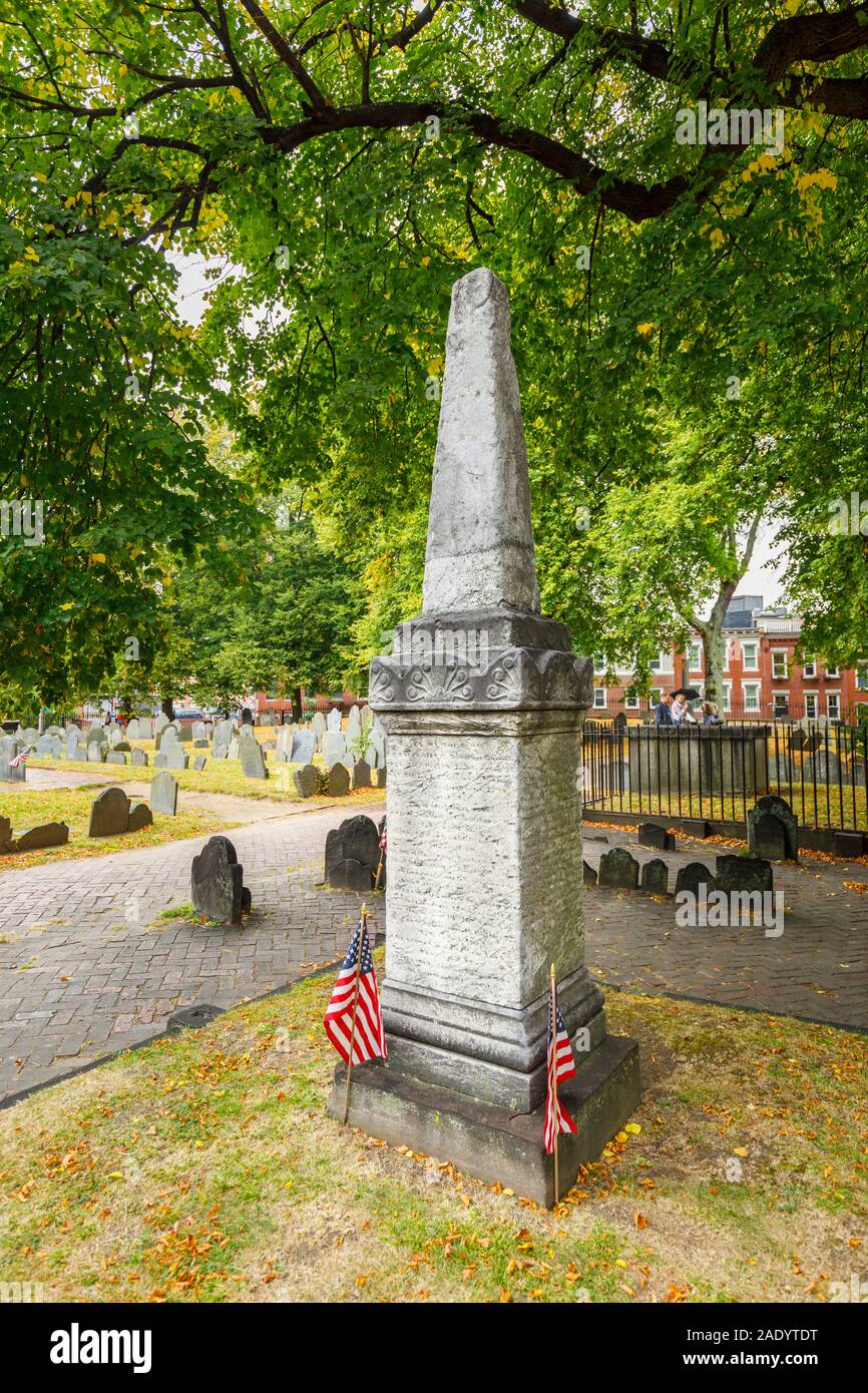 Old hill burying ground hi-res stock photography and images - Alamy