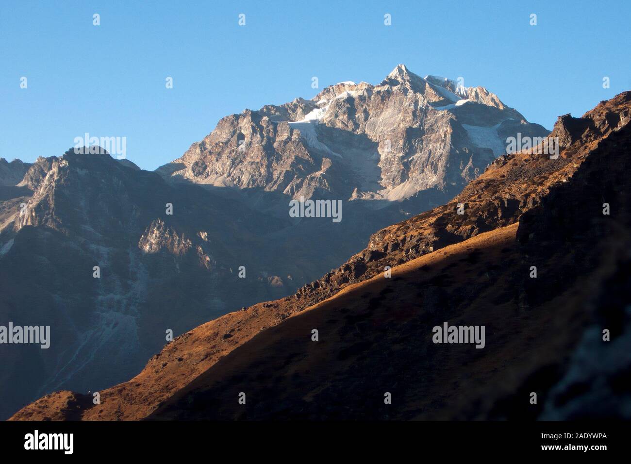 Taplejung hi-res stock photography and images - Alamy