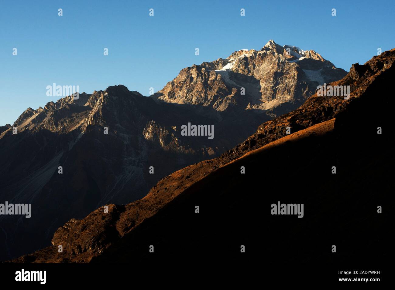 Taplejung hi-res stock photography and images - Alamy