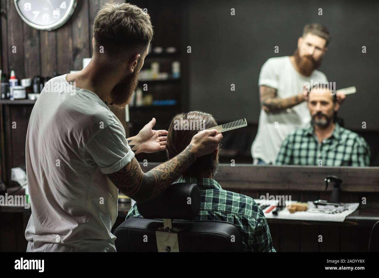 Barbershop client hi-res stock photography and images - Alamy