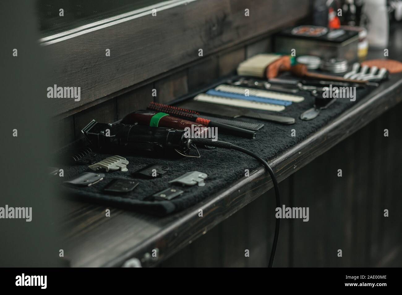 Barbershop equipment hi-res stock photography and images - Alamy